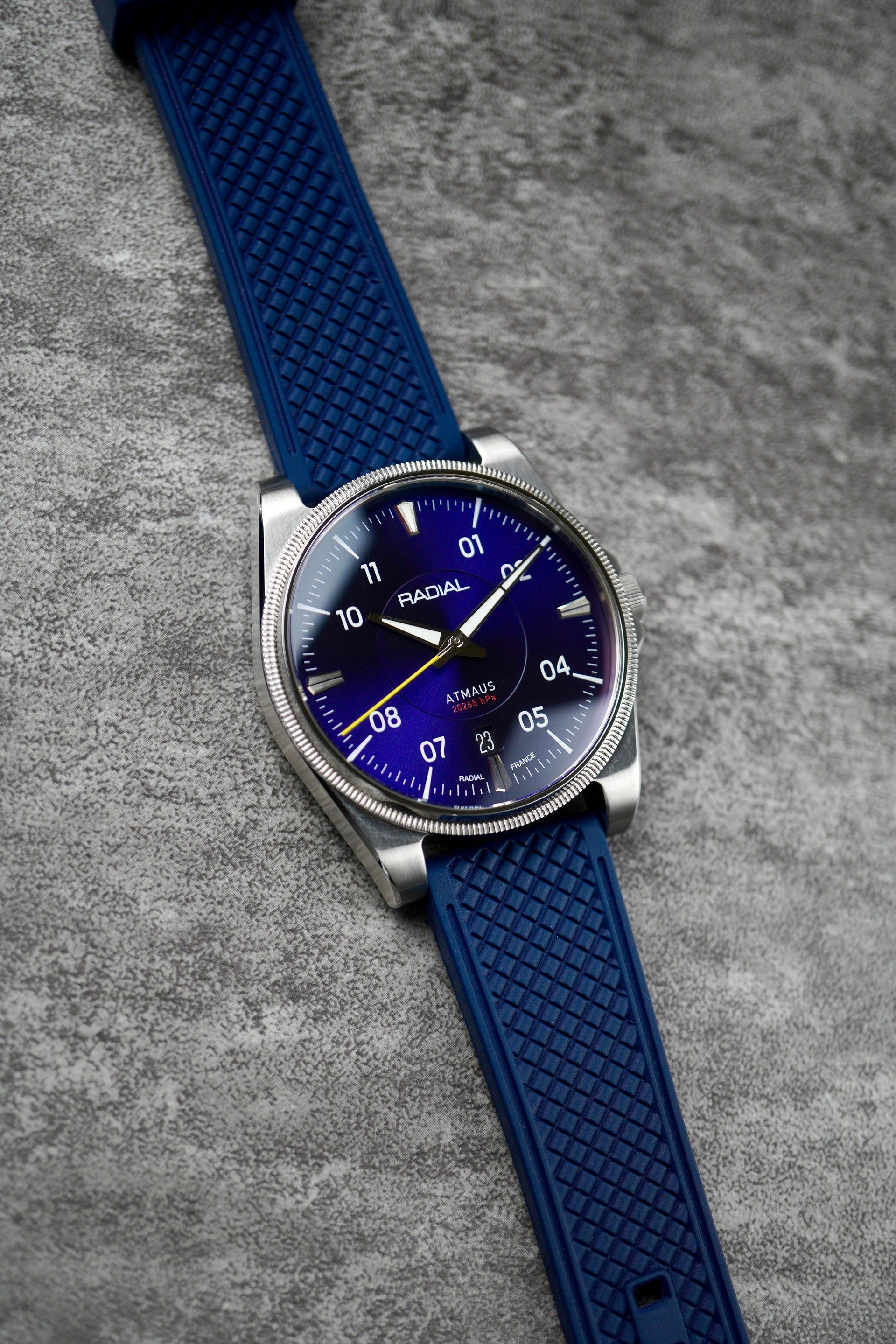 RADIAL Watch - Montres de bord - Première collection ATMAUS – RADIAL WATCH
