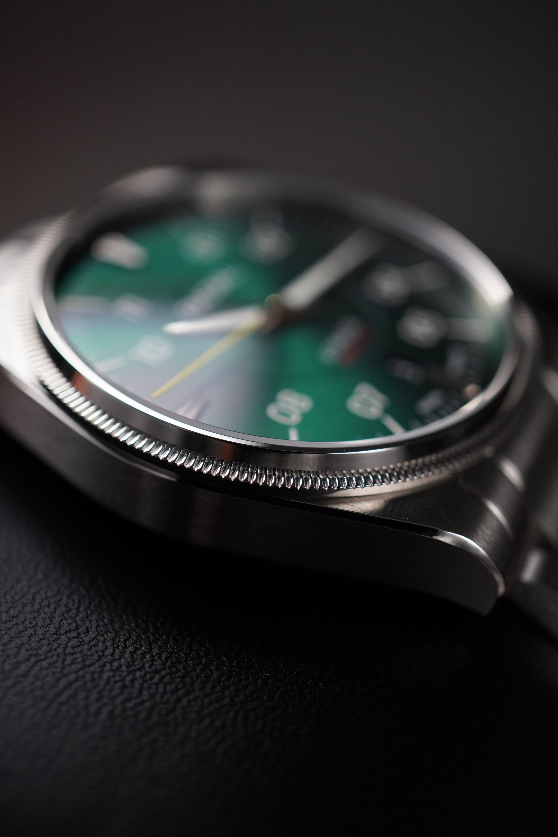 RADIAL Watch - Montres de bord - Première collection ATMAUS – RADIAL WATCH